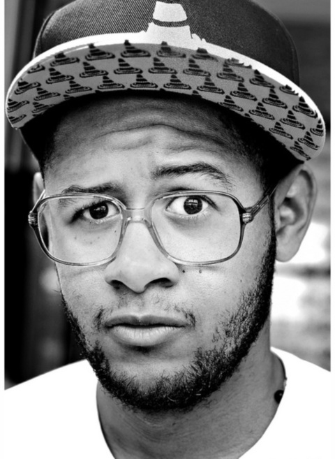 Rapper Emicida é confirmado no Porto Musical no Recife - Revista O ...