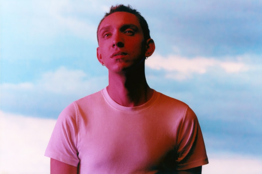 Oliver Sim, da banda The xx, lança single solo "GMT" - Revista O Grito ...